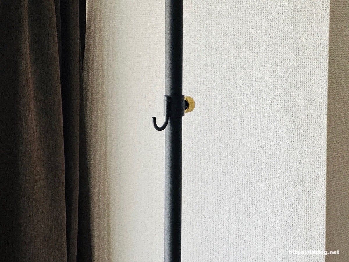 DRAW A LINE (ドローアライン)レビューと活用例。おしゃれで便利な突っ張り棒。インテリアにも収納にも。 | Tezlog