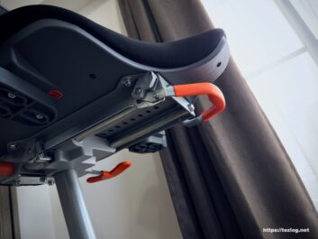 FlexiSpot フィットネスチェア V6 レビュー | デスクチェアと一体化したエアロバイクが超快適！ | Tezlog